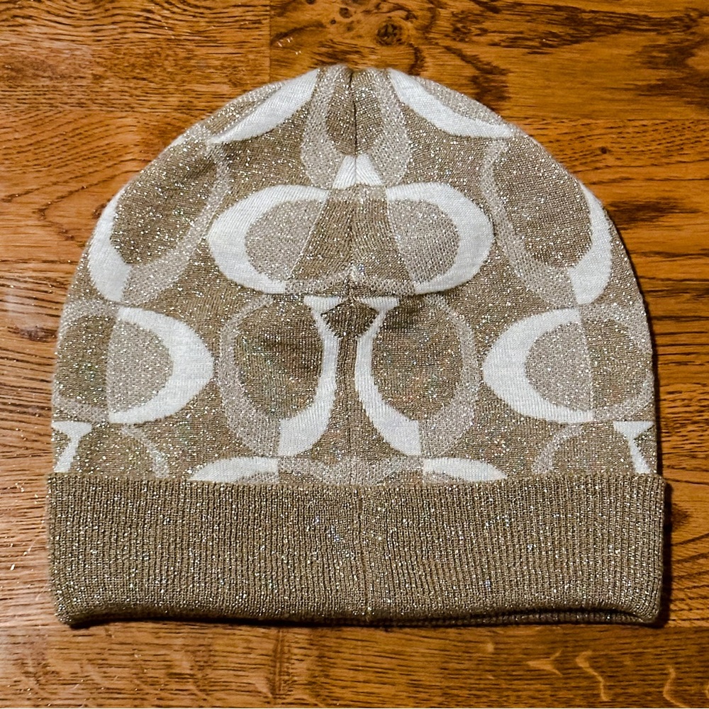 Coach Signature Tonal Dream C Gold Rib Knit Beanie - Gem